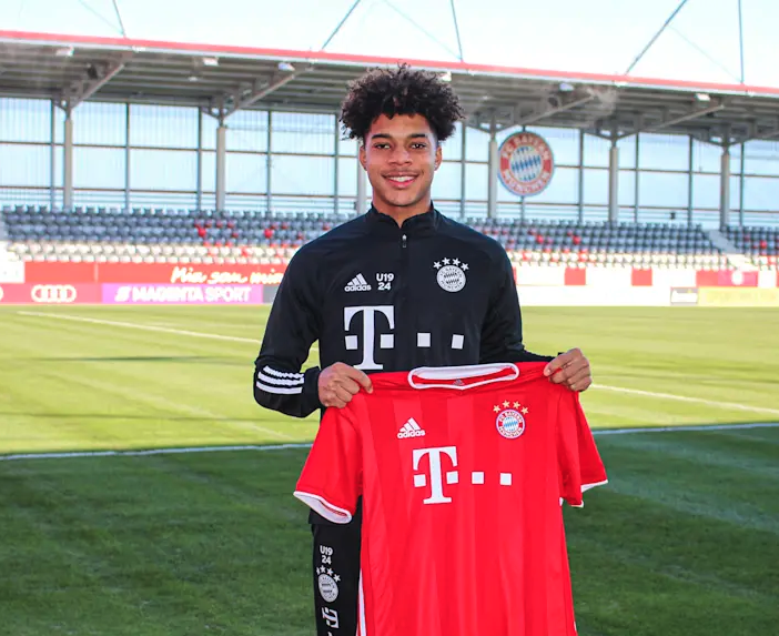 Justin Che loan to Bayern Munich now official - 3rd Degree